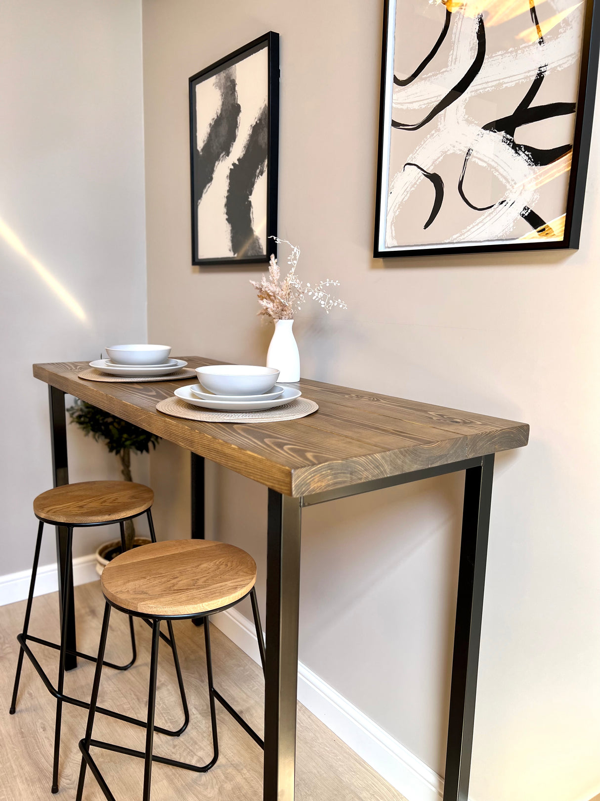 Rustic breakfast bar – Masterplank UK